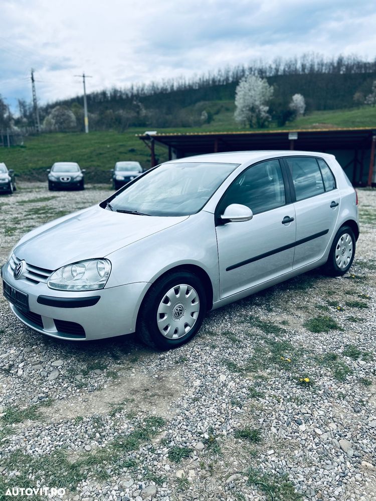 Second hand Volkswagen Golf - 2 899 EUR, 245 000 km - Autovit