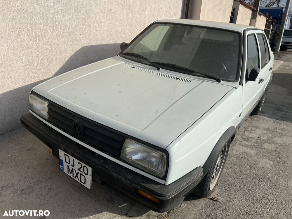 Second hand Volkswagen Jetta - 2 500 EUR, 146 000 km - Autovit