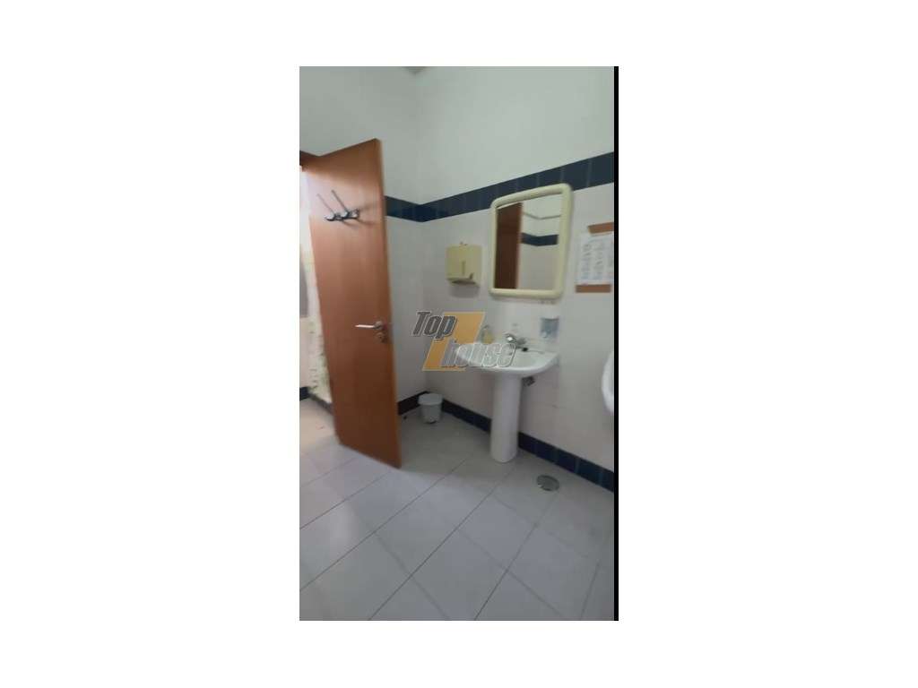 375 m², armazém para arrendar - Seixal, Arrentela e Aldeia de Paio ...