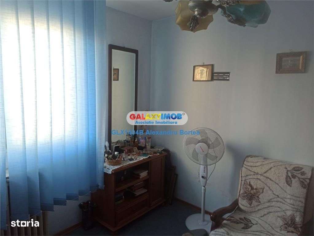 3 camere, apartament de vanzare - Bucuresti (judet), Strada Valea Rosie ...
