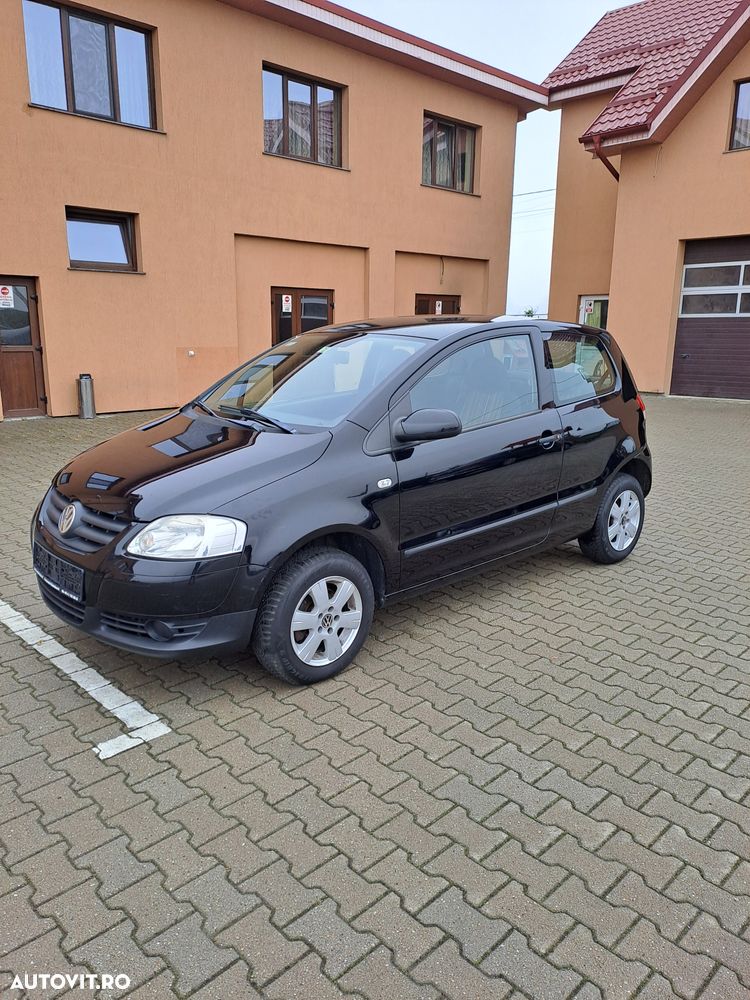 Second hand Volkswagen Fox - 2 250 EUR, 100 000 km - Autovit