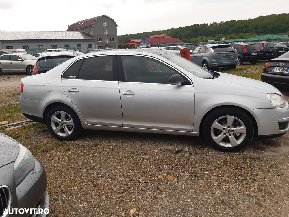 Second hand Volkswagen Jetta - 3 390 EUR, 239 900 km, 2007 - autovit.ro