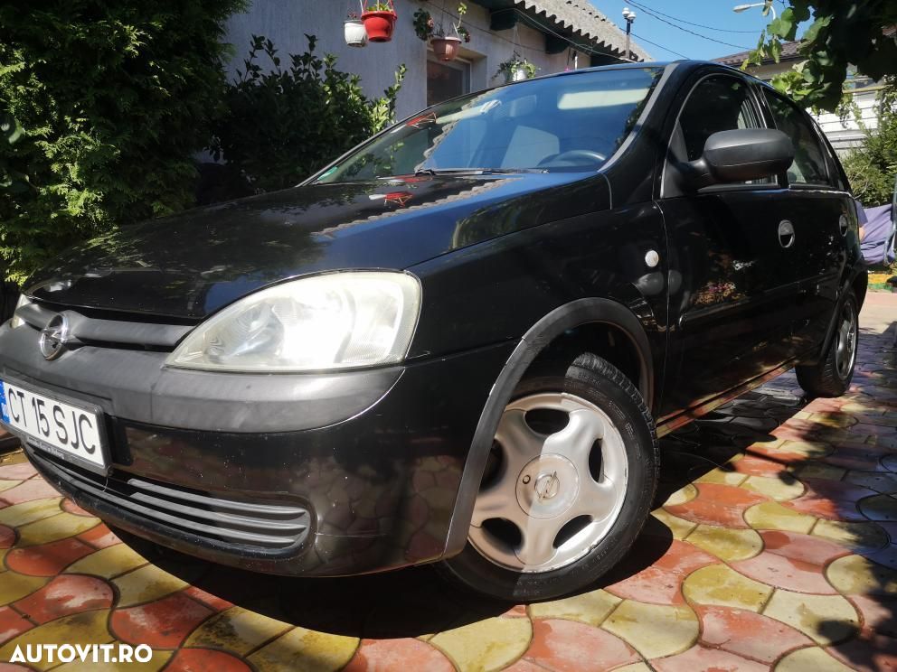 Second hand Opel Corsa - 1 950 EUR, 210 000 km, 2001 - autovit.ro