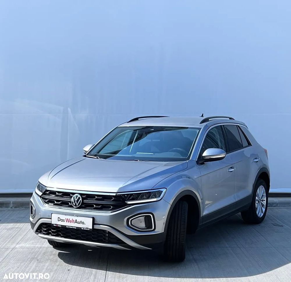 Second hand Volkswagen T-ROC - 22 450 EUR, 1 100 km, 2023 - autovit.ro
