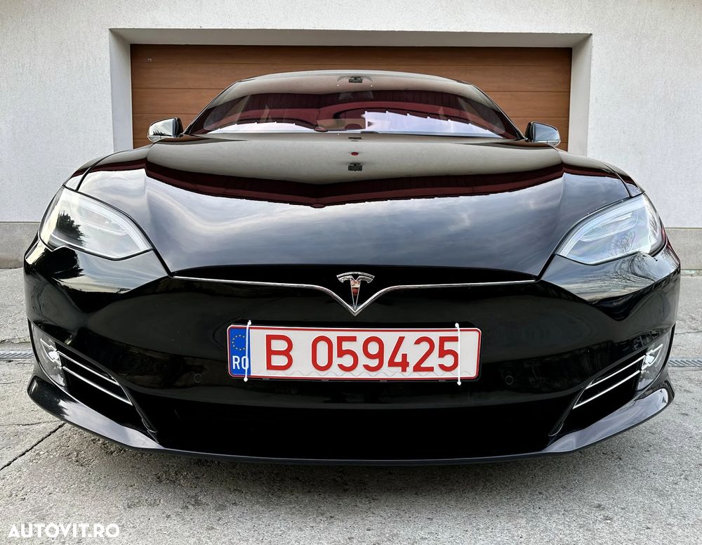 Second hand Tesla Model S - 36 878 EUR, 113 800 km, 2018 - autovit.ro