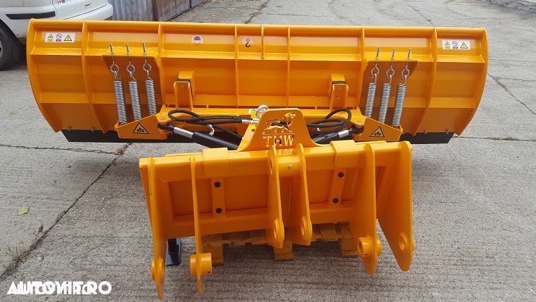 Second hand Caterpillar cat 428 f2 - 2 850 EUR, , 2018 - autovit.ro
