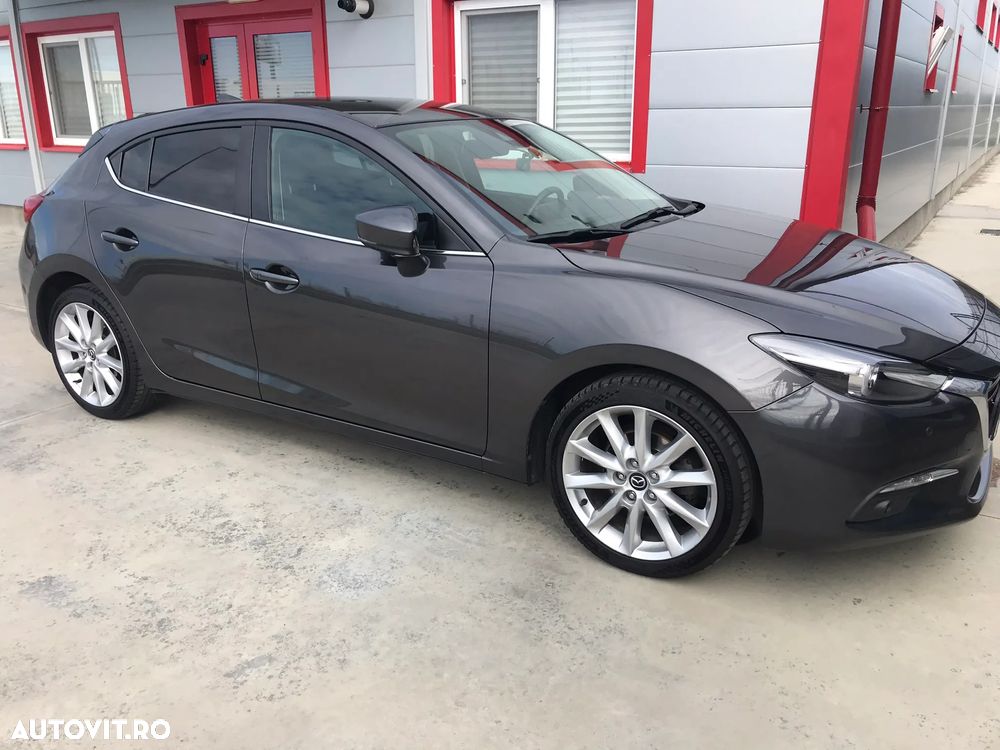 Second hand Mazda 3 - 13 800 EUR, 119 200 km - Autovit