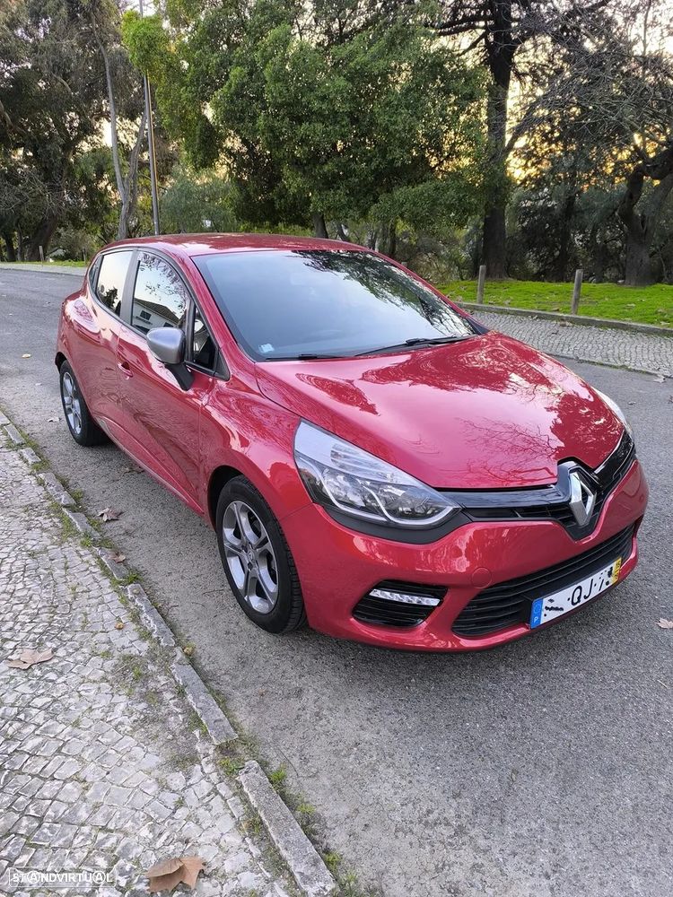 Usados Renault Clio - 12 900 EUR, 124 000 km, 2015 - Standvirtual