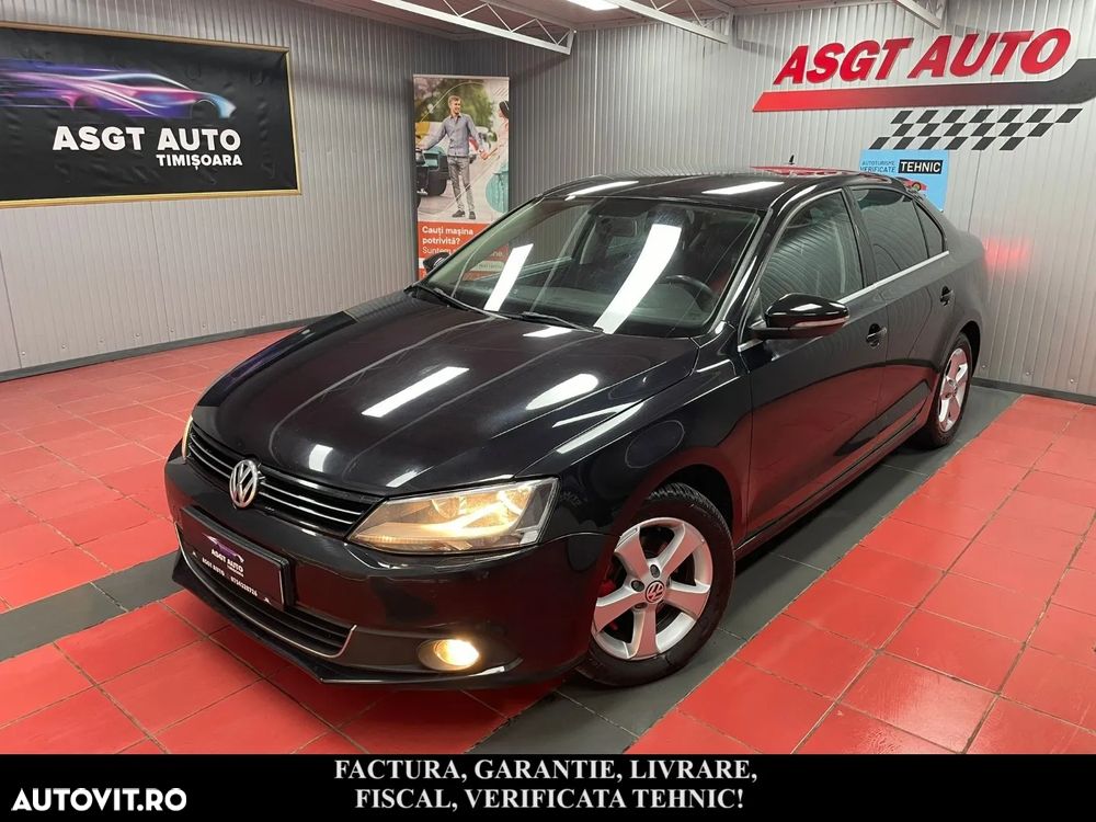 Second hand Volkswagen Jetta - 6 499 EUR, 244 000 km - Autovit