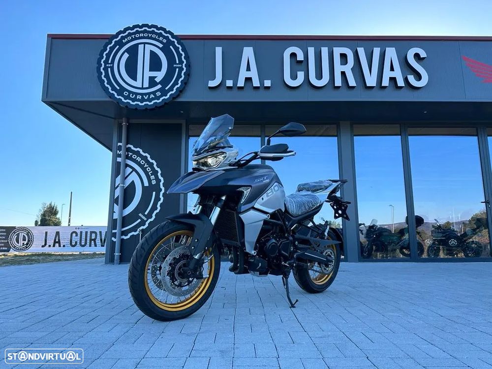 Novos QJmotor SRT800X - 9 499 EUR, , 2023 | Standvirtual