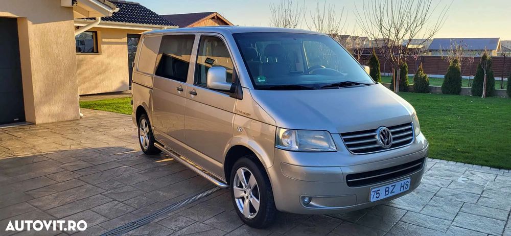 Second hand Volkswagen Transporter - 5 500 EUR, 233 000 km - Autovit