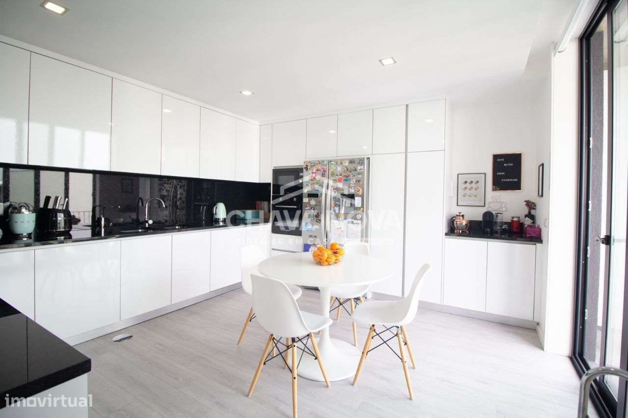 T3, moradia para comprar - Grijó e Sermonde, Vila Nova de Gaia, Porto ...