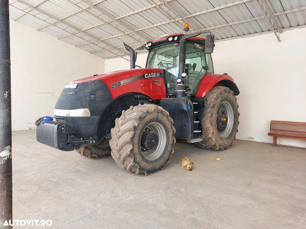 Second hand Case IH Magnum 250 - 142 800 EUR, , 2019 - autovit.ro