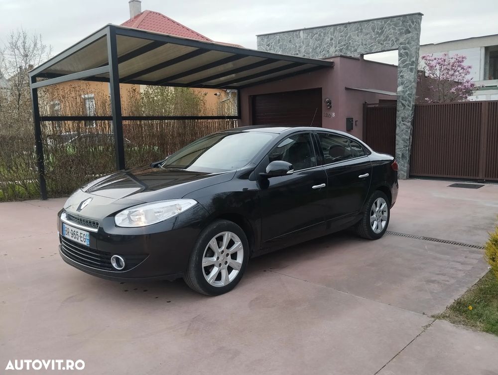 Second hand Renault Fluence - 3 999 EUR, 200 000 km - Autovit
