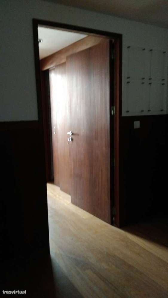 50 m², loja para arrendar - Rua de São Bento, Barcelos, Vila Boa e Vila ...