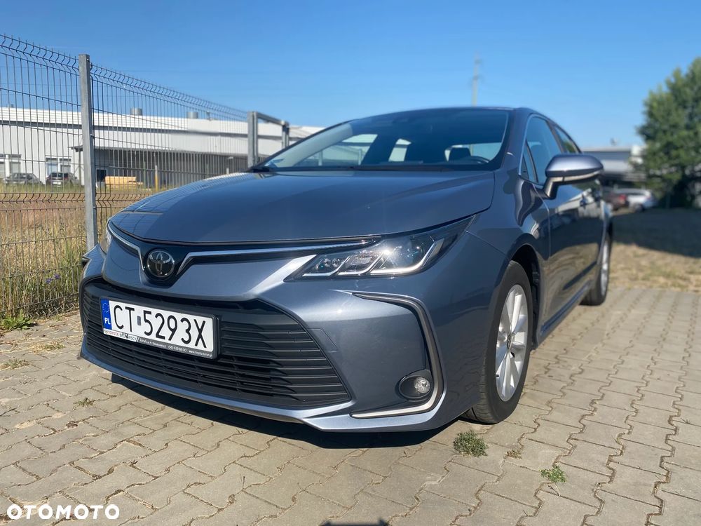 Używane Toyota Corolla - 73 000 PLN, 92 860 km, 2021 - otomoto.pl