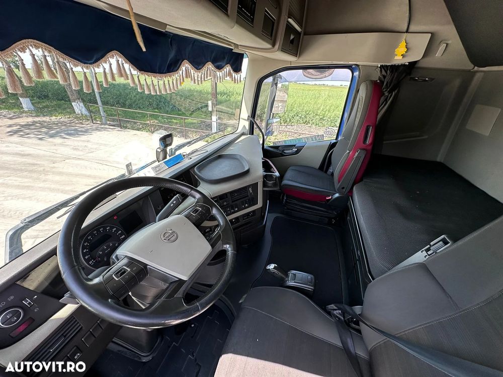 Second hand Volvo FH 540 - 32 000 EUR, 1 051 831 km - Autovit