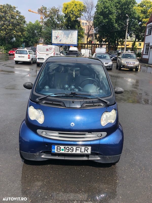Second hand Smart Fortwo - 2 500 EUR, 130 000 km - Autovit