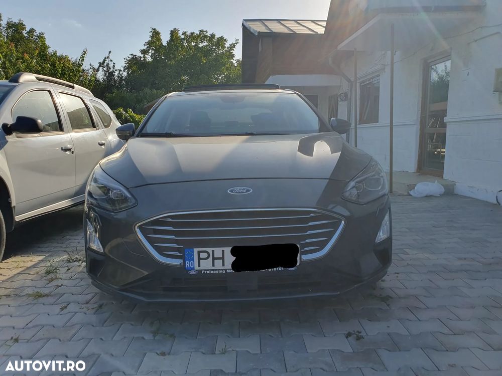 Second hand Ford Focus - 19 300 EUR, 51 000 km, 2019 - autovit.ro