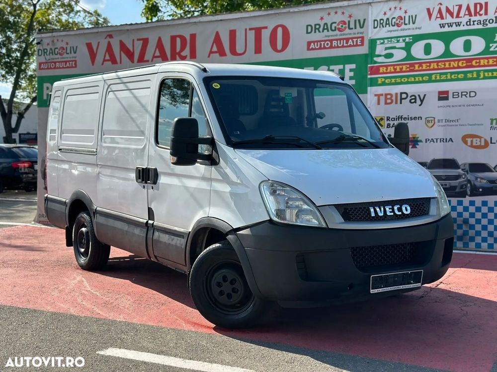 Second hand Iveco Massif - 7 999 EUR, 362 000 km, 2011 - autovit.ro