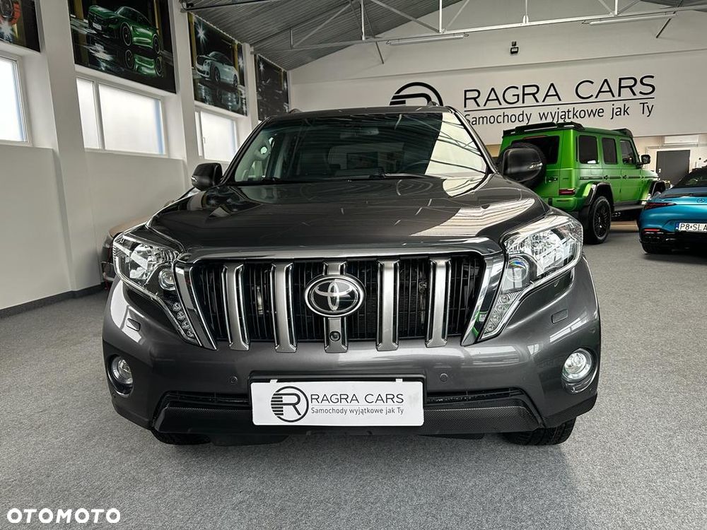 Używane Toyota Land Cruiser - 170 000 PLN, 311 177 km - Otomoto