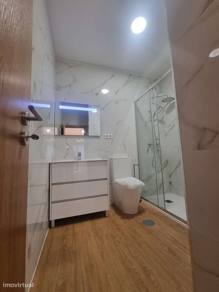 T1, apartamento para arrendar - Rua Professor António Cruz, Paranhos ...