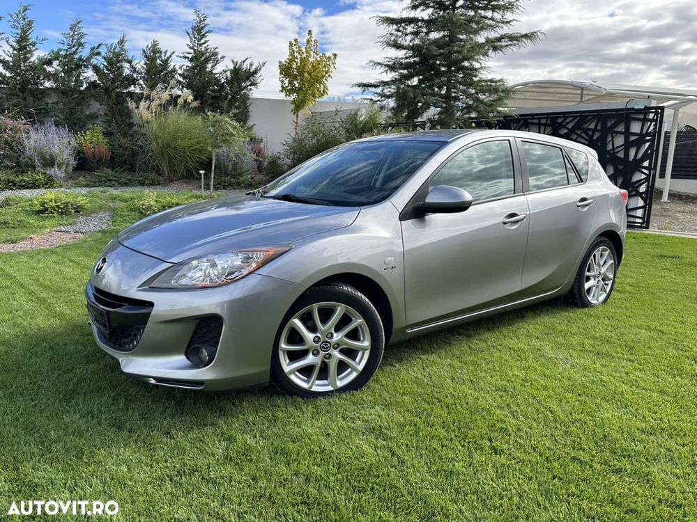 Second hand Mazda 3 - 6 700 EUR, 226 000 km - Autovit