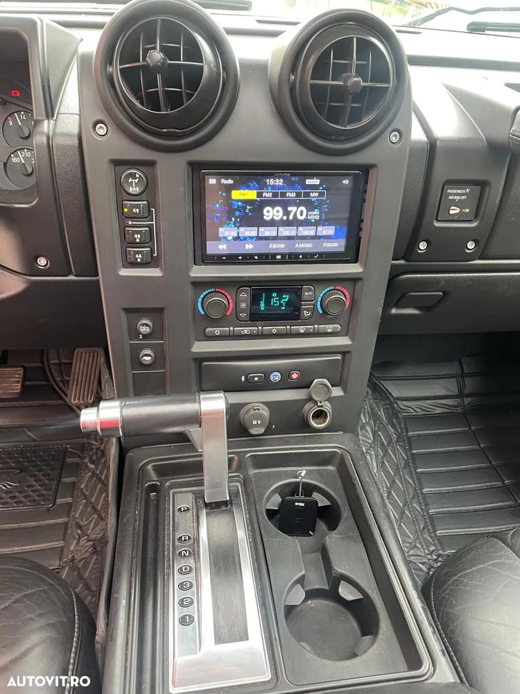 Second hand Hummer H2 - 49 900 EUR, 128 000 km - Autovit