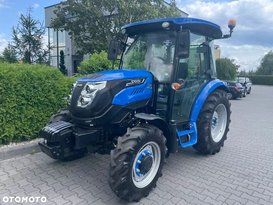 Nowy Solis Ciągnik komunalny ogrodniczy Solis 50 2WD 50 KM z kabiną i ...