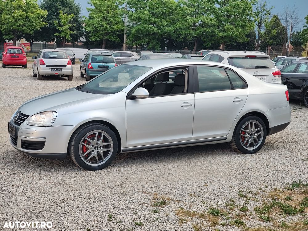 Second hand Volkswagen Jetta - 3 500 EUR, 136 000 km - Autovit