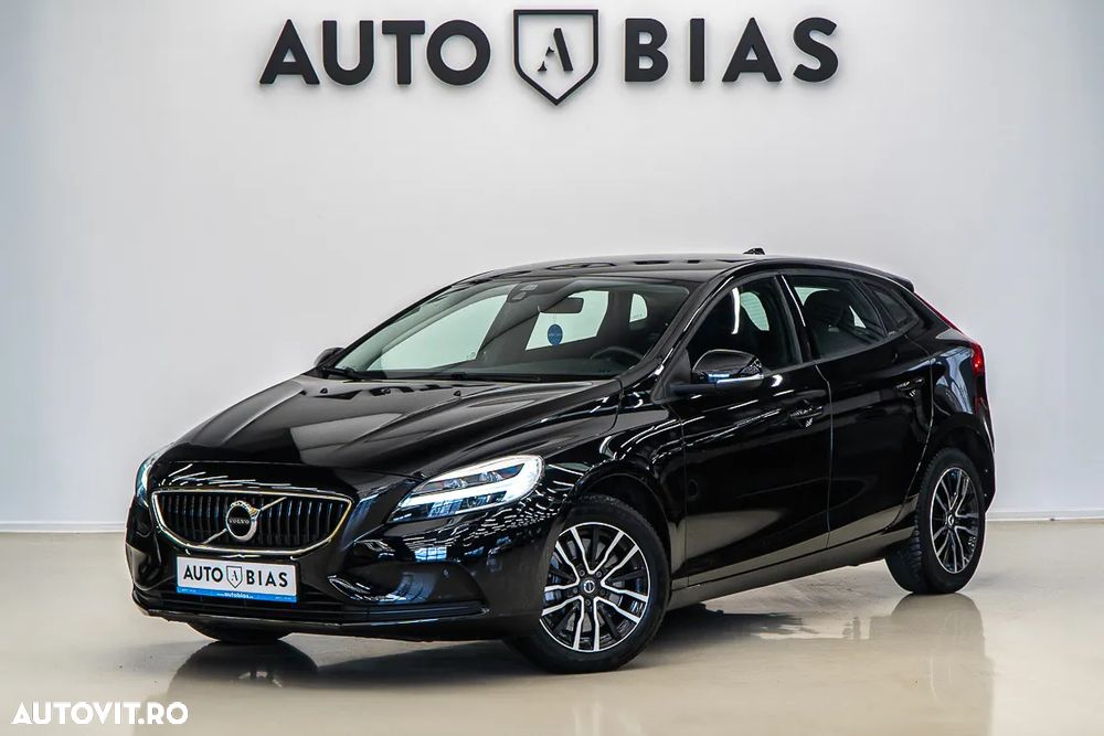 Second hand Volvo V40 - 12 988 EUR, 198 000 km - Autovit