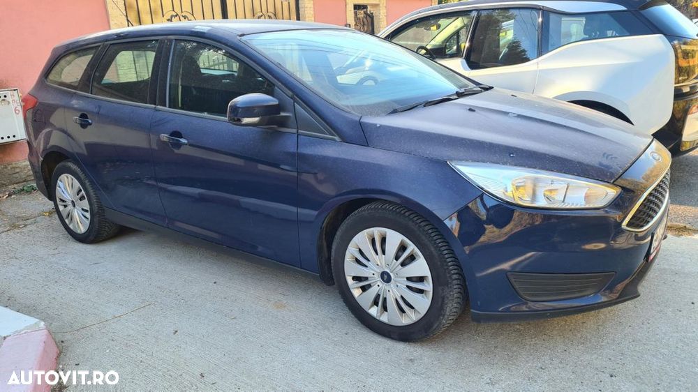 Second hand Ford Focus - 6 545 EUR, 207 000 km - Autovit