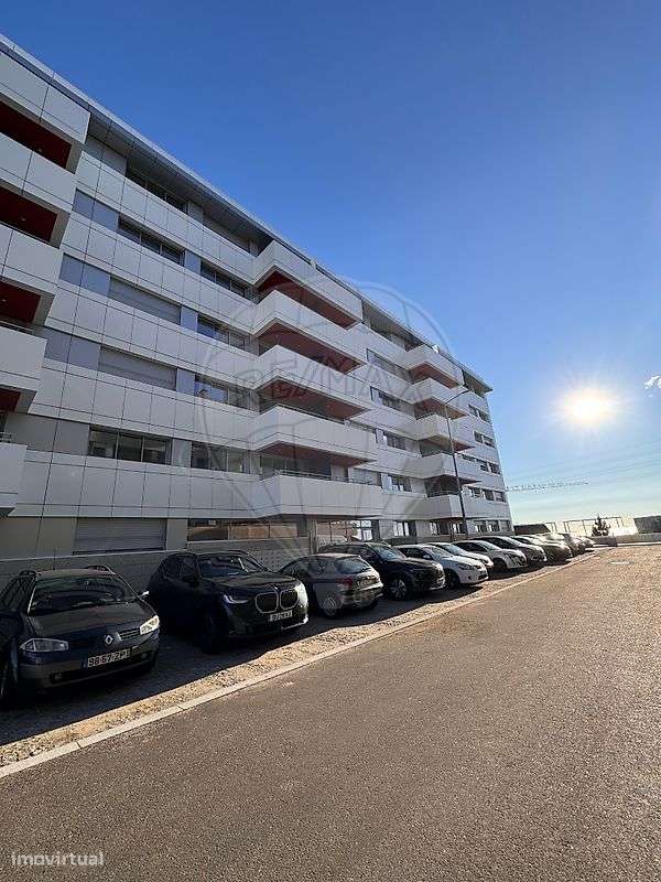 T1, apartamento para arrendar - Cais de Gaia, Santa Marinha e São Pedro ...