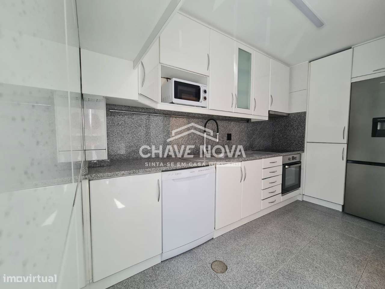 T4, apartamento para comprar - Alameda da Azenha de Cima, São Mamede de Infesta e Senhora da ...