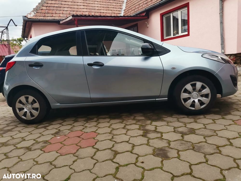 Second hand Mazda 2 - 3 800 EUR, 118 200 km - Autovit