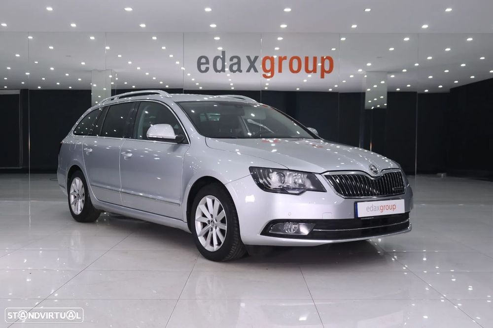 Usados Skoda Superb Break - 8 990 EUR, 289 300 km, 2014 | Standvirtual