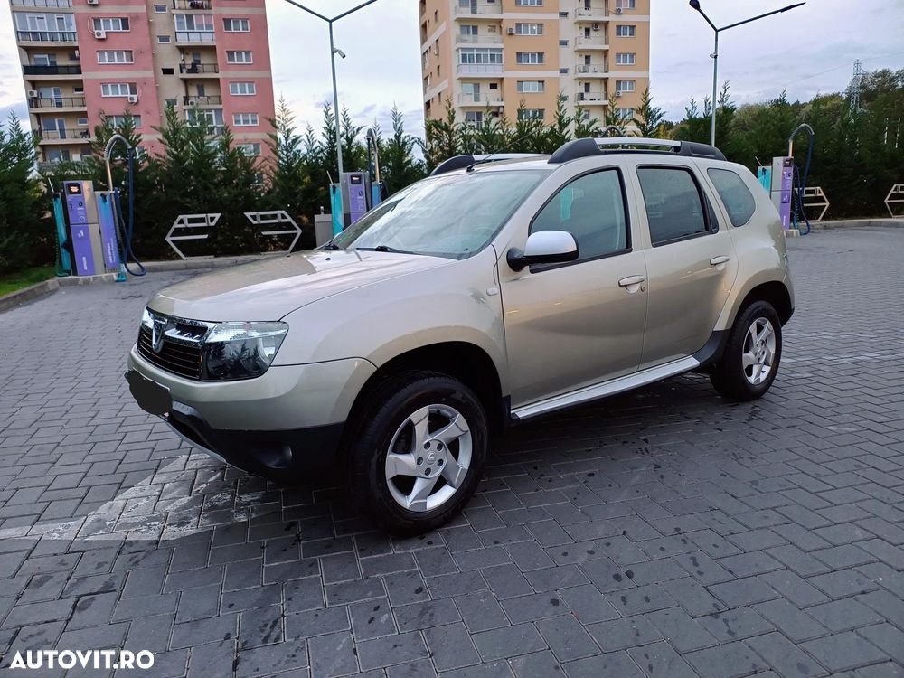 Second hand Dacia Duster - 7 800 EUR, 219 000 km - Autovit