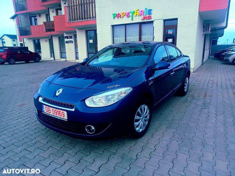 Second hand Renault Fluence - 5 199 EUR, 180 000 km - Autovit