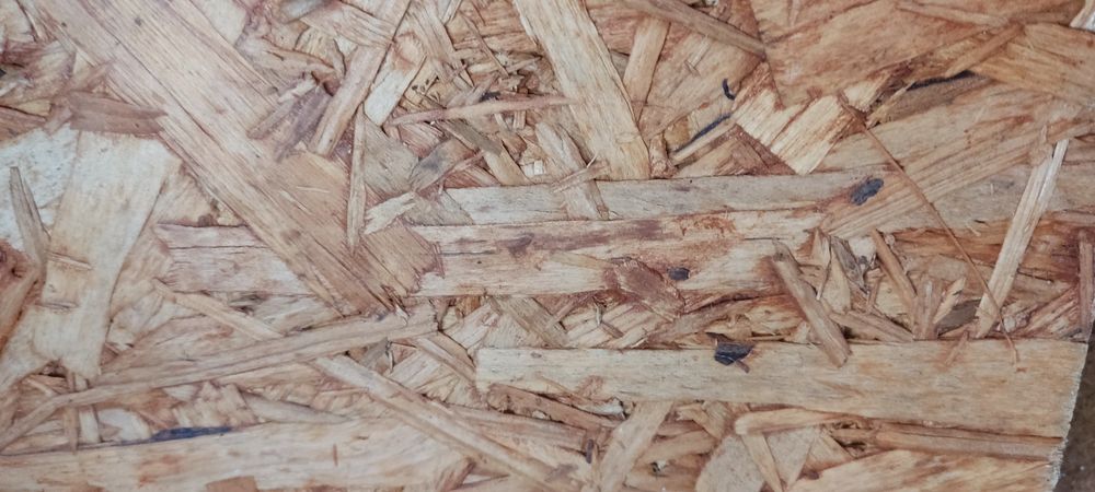 Placa de madeira prensada OSB Lourinhã E Atalaia • OLX.pt