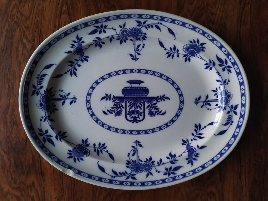 Travessa porcelana inglesa - Minton, Delft Alvalade • OLX Portugal