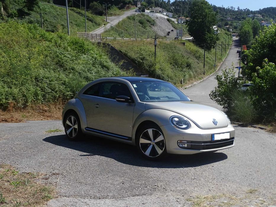 VW New Beetle 2.0 TDI DPF Blue Motion Technologie Exclusive Design ...