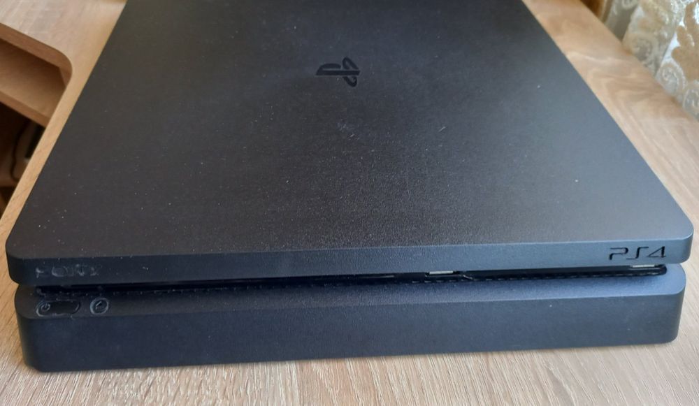 Playstation 4 1 tb: 5 500 грн. - Приставки Городок на Olx