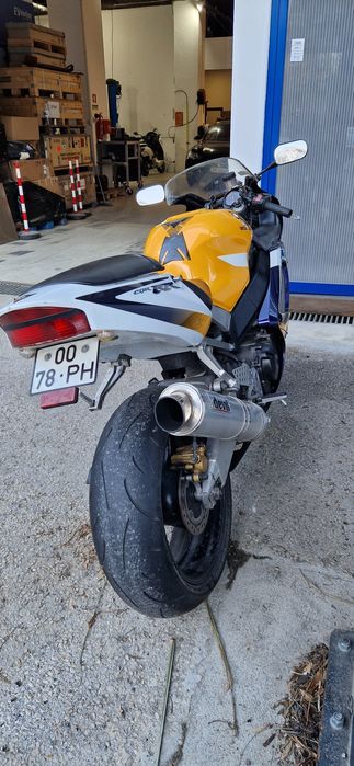 Hinda CBR-RR 929 Fireblade Odivelas • OLX.pt