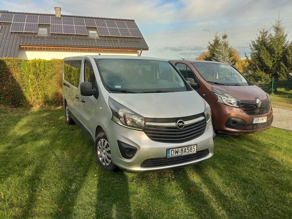 Wynajem busa opel Vivaro long 9 osobowy długoterminowa Świerklany • OLX.pl