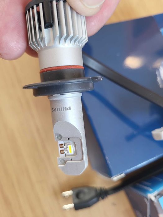 Philips Ultinon Pro 6000 HL Boost żarówki LED H7 Kraków Podgórze • OLX.pl