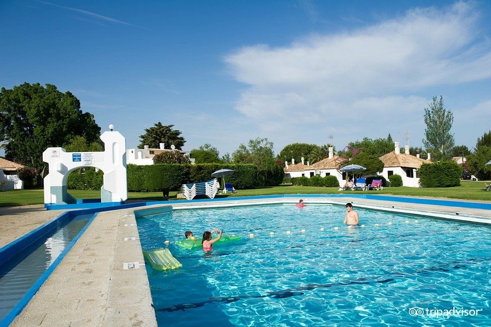 Moradia férias praia do Barril Algarve c/ piscina Aldeamento Pedras De ...