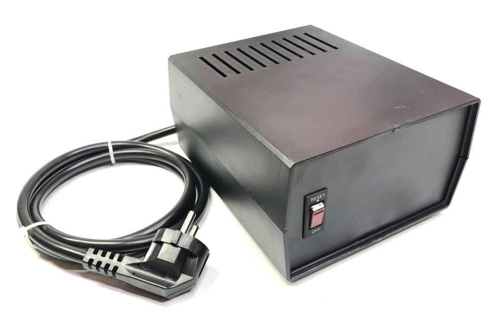 Перетворювач з 220v/110v та 110v/220v потужність 1000W Преобразователь ...