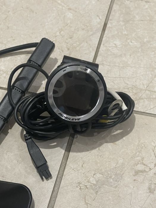 Mobileye 630 Інтелектуальна система запобігання аваріям: 10 000 грн ...