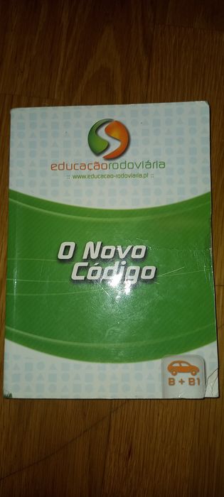 Livro de código da estrada Serzedo E Perosinho • OLX Portugal