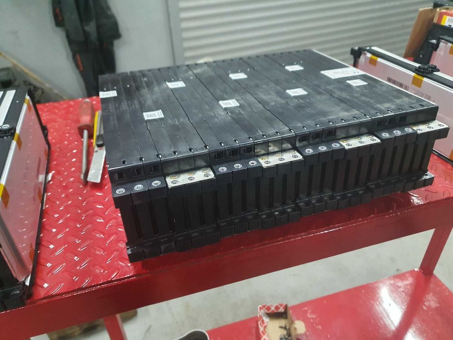 ВНАЯВНОСТІ Kona Батарея модуль ячейка lg chem e63b 60а 3.7в: 990 грн ...